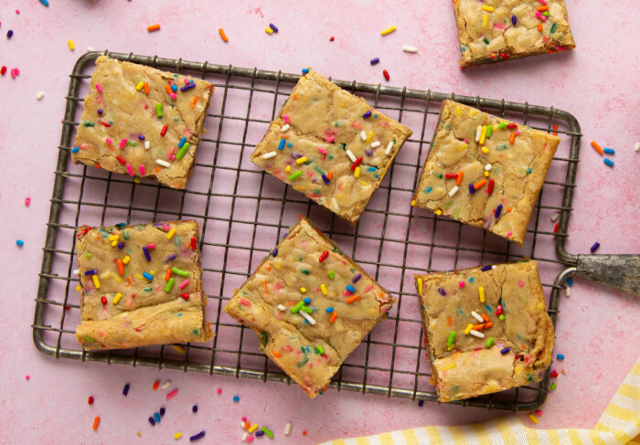 Funfetti Blondies - Baker Bettie